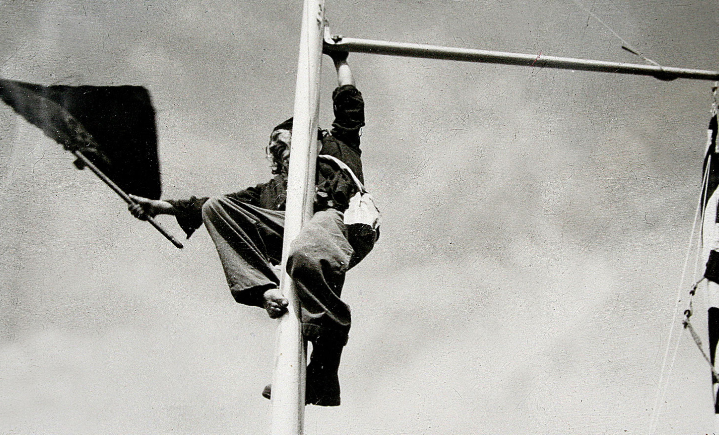 Biography - Bernez Tangi